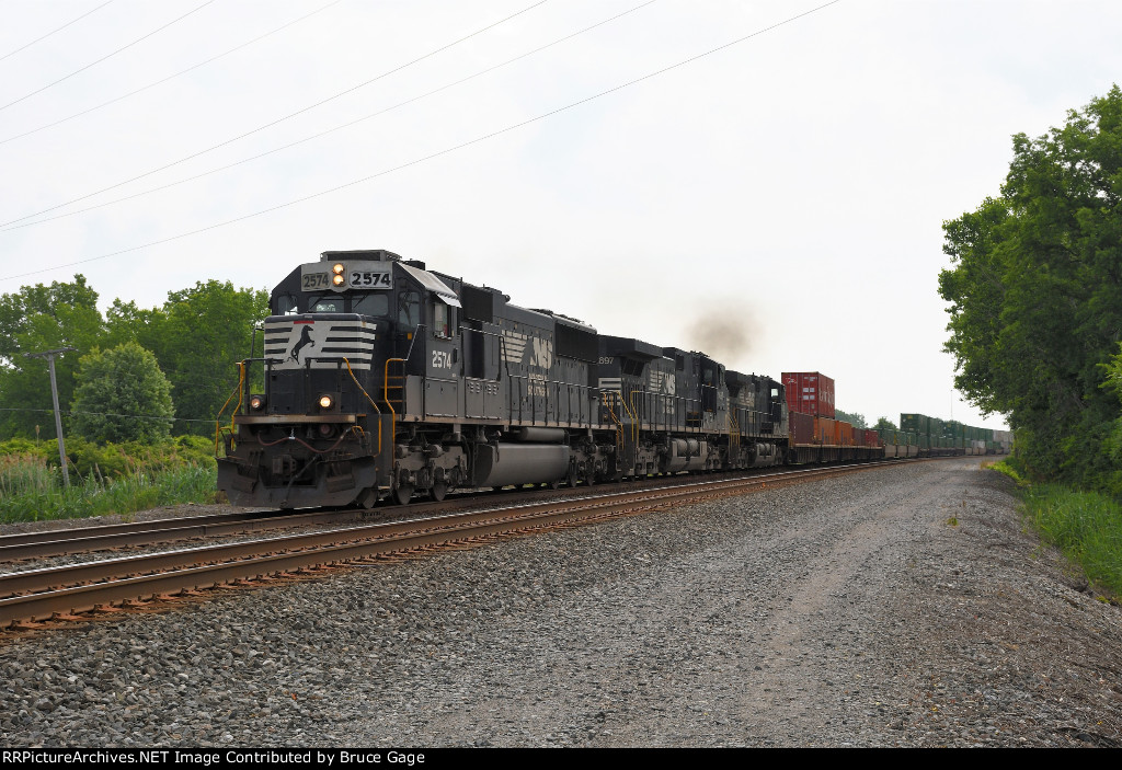 NS 2574